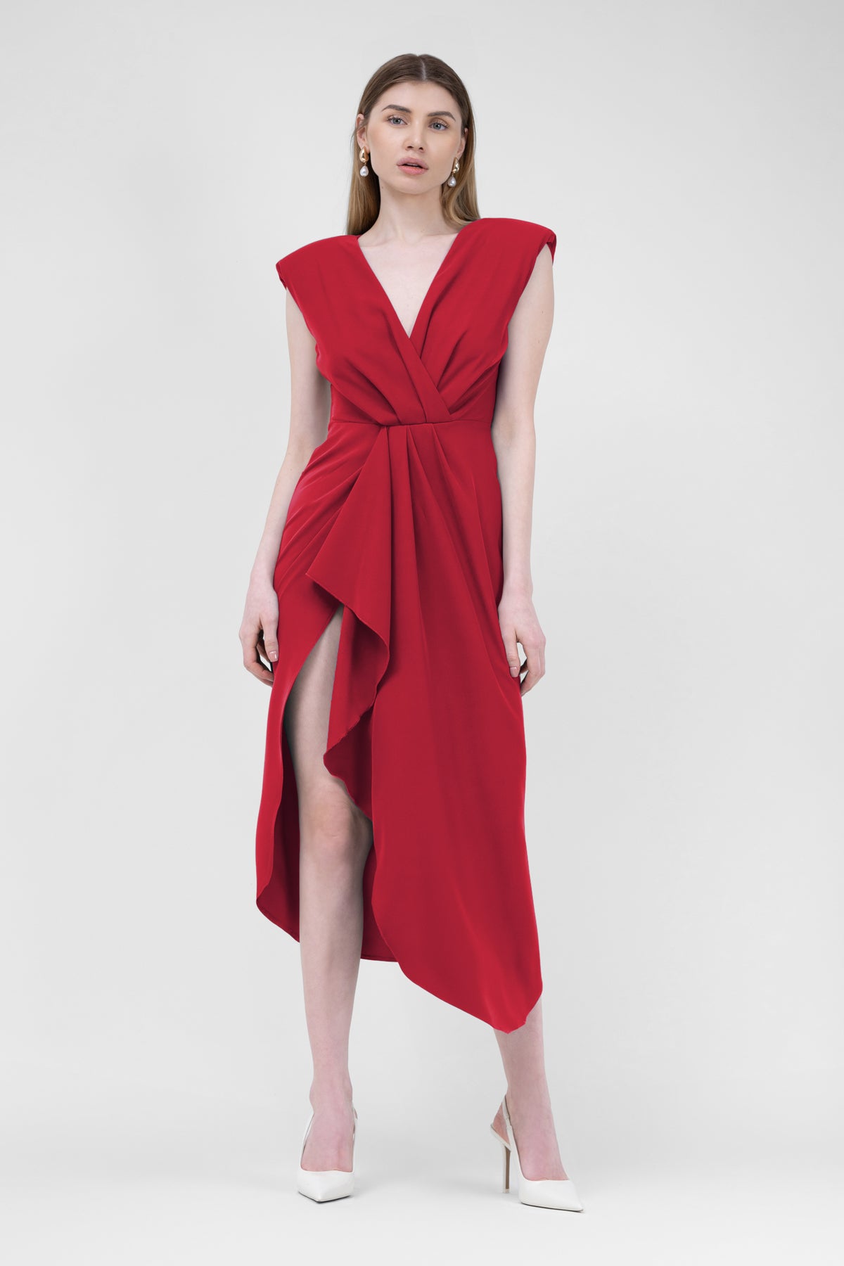Midi red dress with draping detailing and pleats – Bluzat